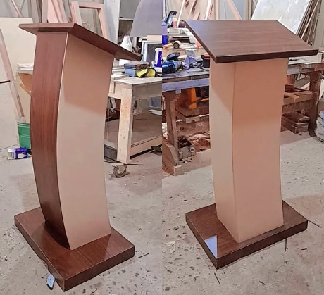 Cara Cerdas Memilih Meja Podium Pidato Yang Efisien Dari Material ...